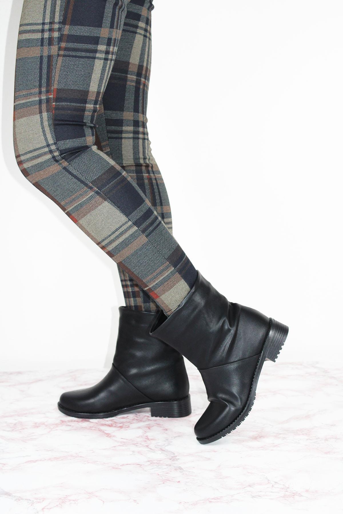 ByErz Siyah Cilt Kadın Bot