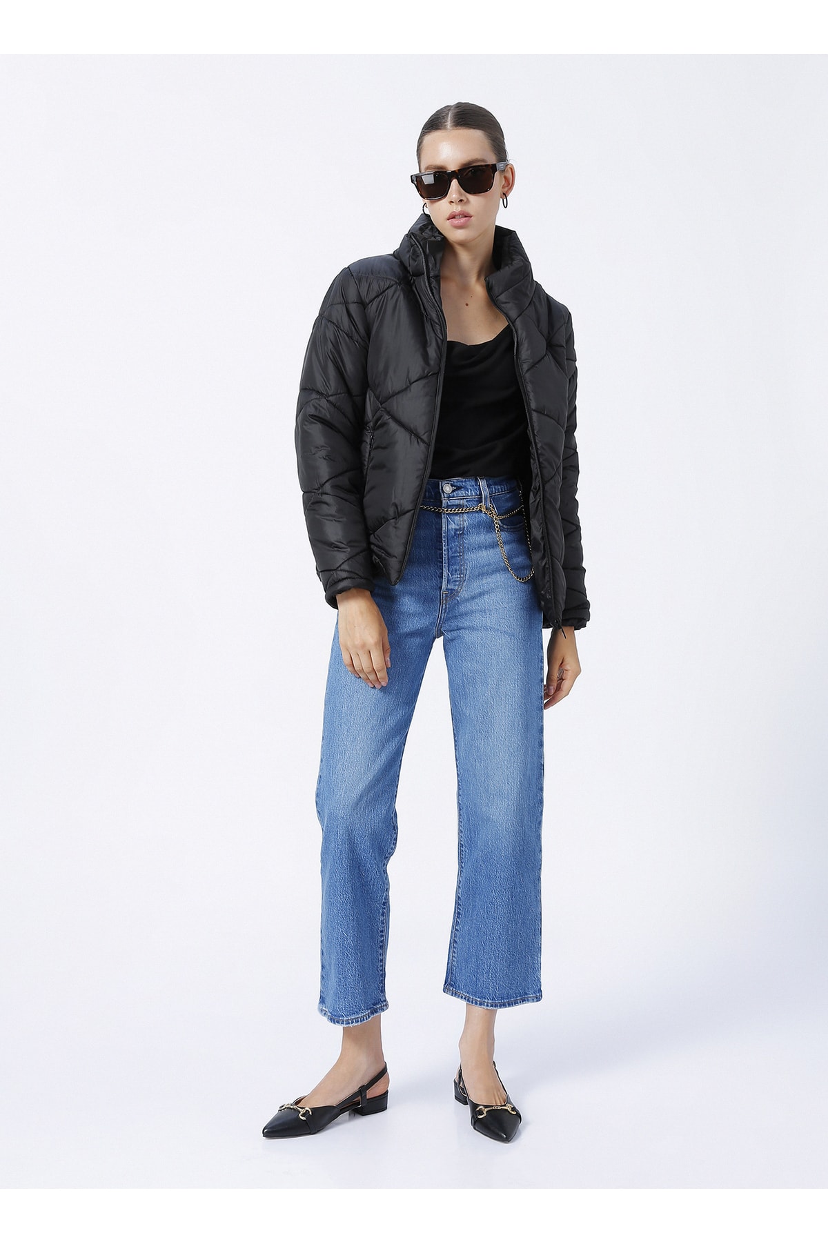 Fabrika Basic Siyah Kadın Kısa Şişme Mont NejlaFiyatı, Yorumları - Trendyol