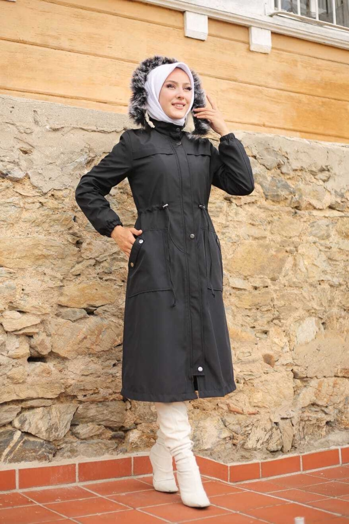 Vibeys Collection Siyah İçi Kürklü Ve Su Geçirmez Bayan Kışlık Mont ...