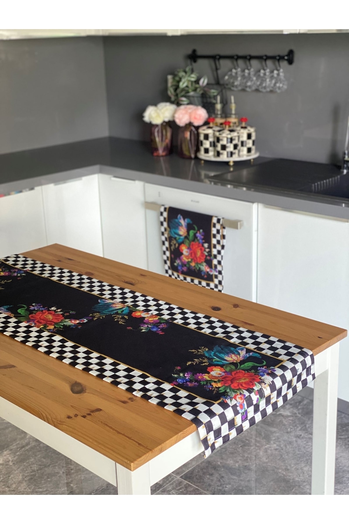 ELS Design Siyah Gül Desen Runner+fırın Örtüsü Seti - Fiyatı, Yorumları