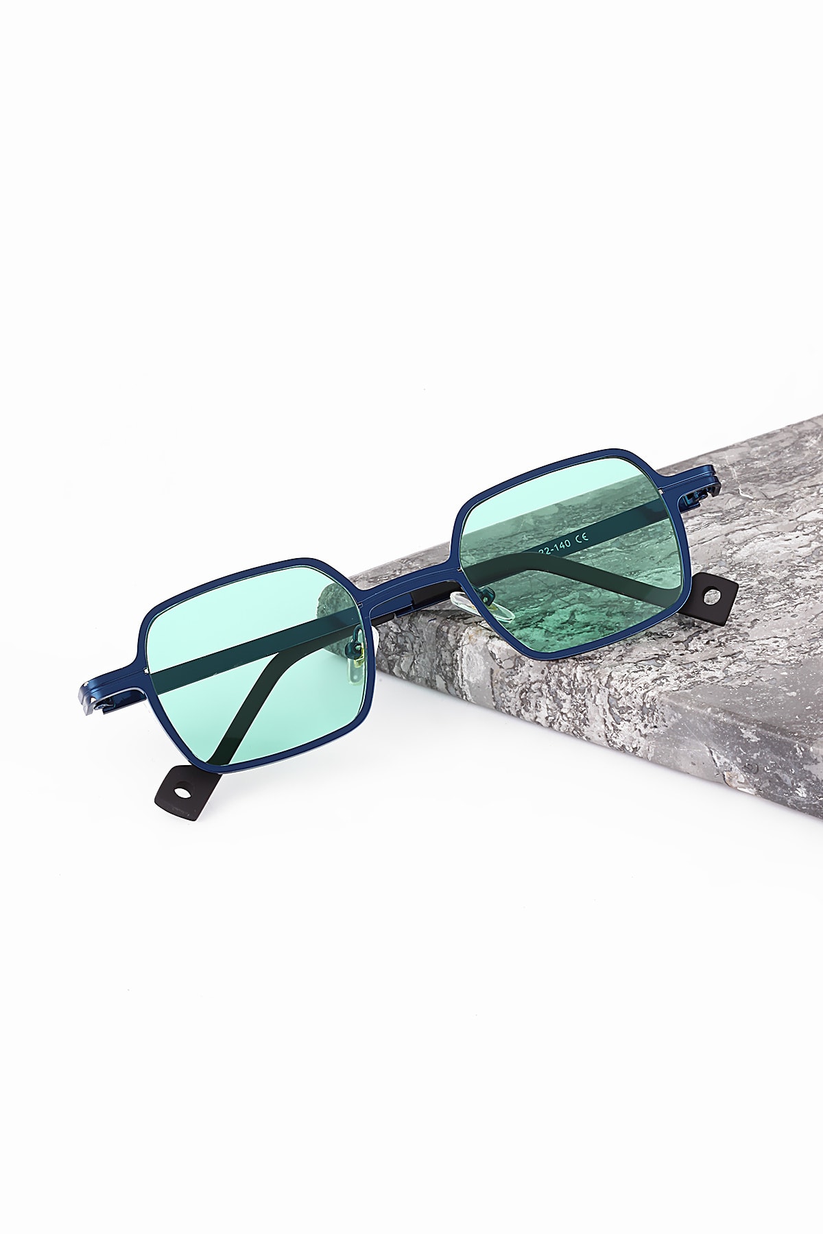 Twelve Unisex Titanium Güneş Gözlüğü / Sonic Exclusive Series Fiyatı ...