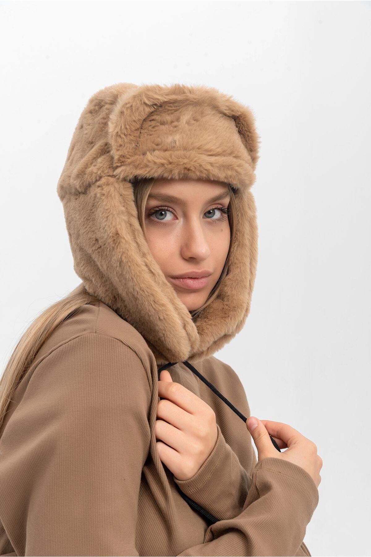 Saria Moda Kulaklıklı Ponpon Detay Kürk Kar Bere/sapka - Fiyatı, Yorumları