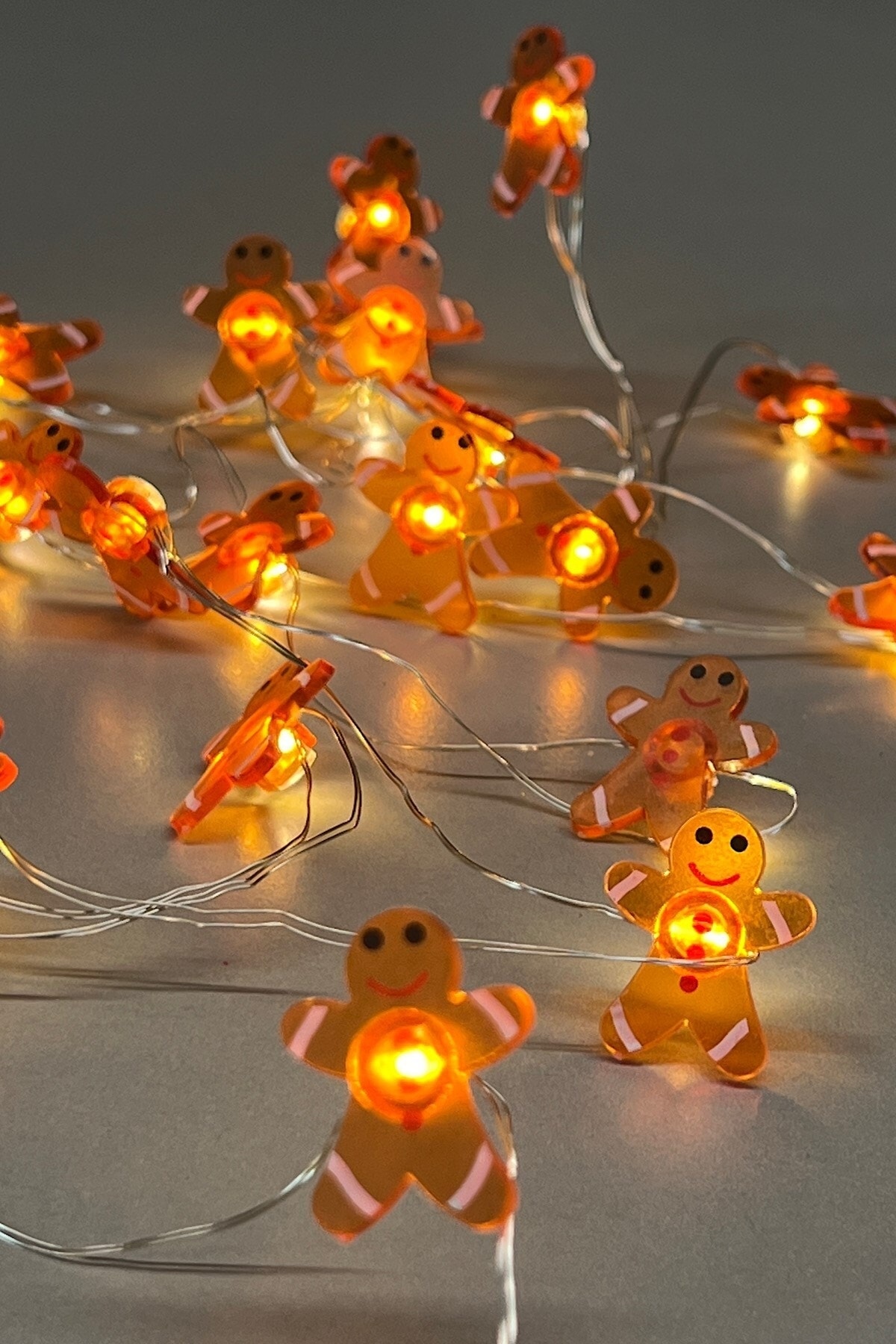 MAGICLEDCORNER Kurabiye Adam Peri Led Işık - Fiyatı, Yorumları