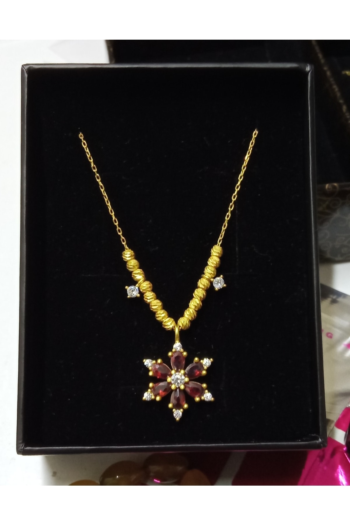 Bilsen Store 925 Ayar Gümüş Zincirli Altın Kaplama Kırmızı Damla Taşlı Dorika Toplu Kamelya ...