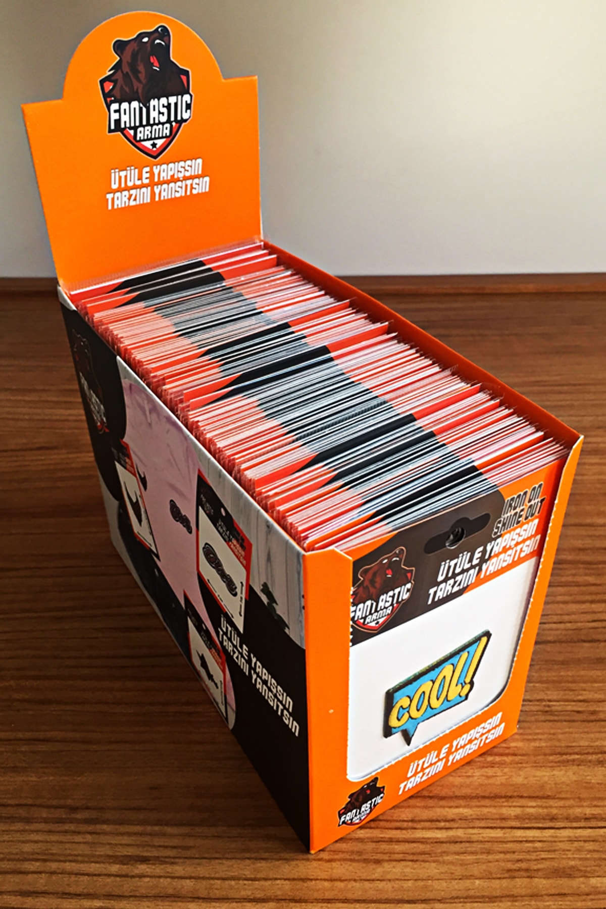 FANTASTIC ARMA 140 Adet Ütü Ile Yapışan Dokuma Arma - Box Stant ...