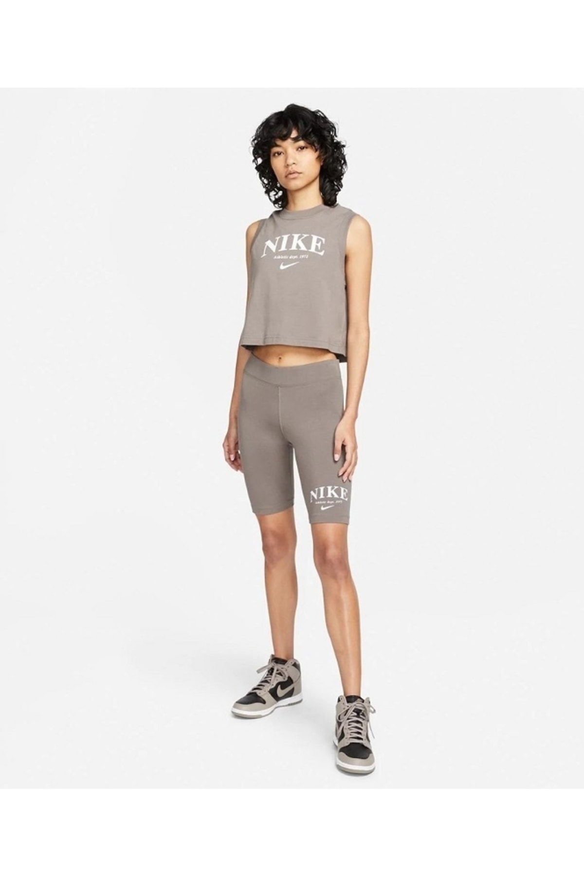 Nike Normal Bel Kadın Spor Tayt - W Nsw Mr Short Gfx Fiyatı, Yorumları ...