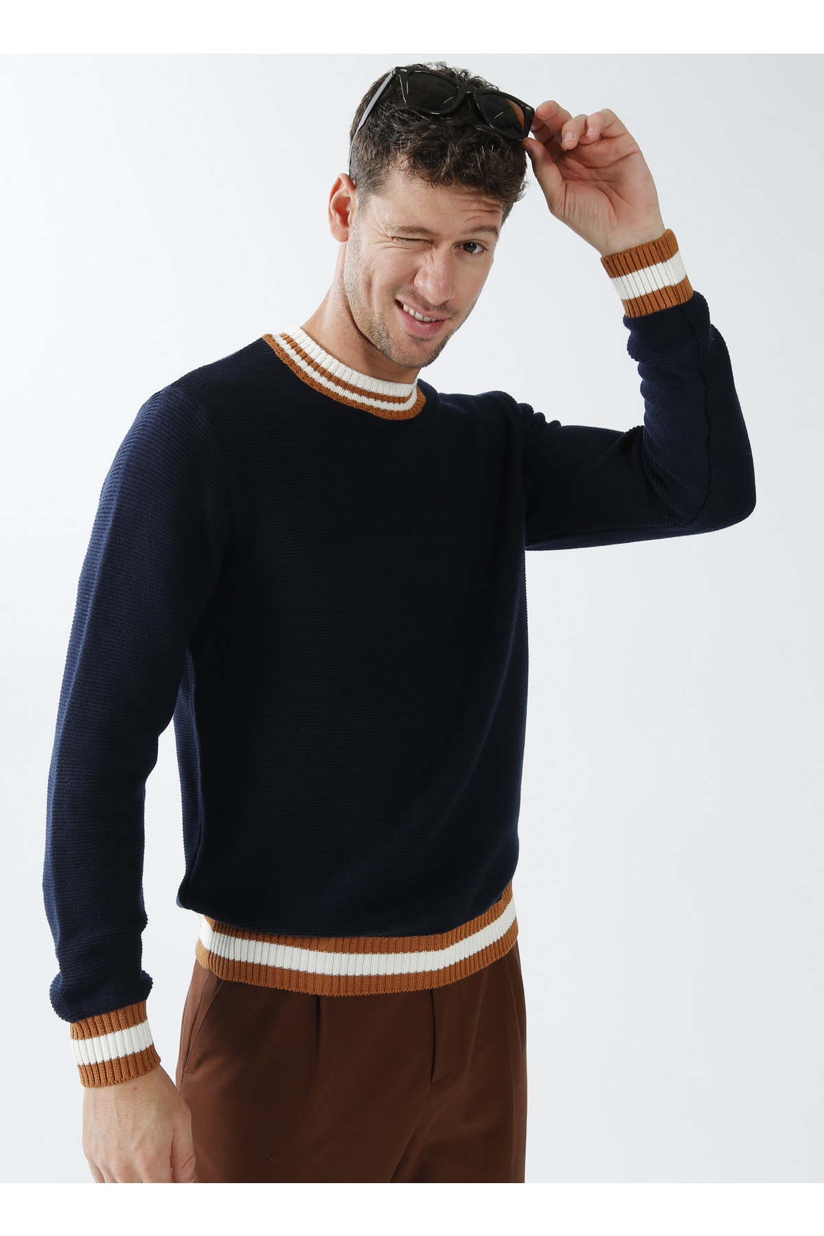 Fabrika Comfort O Yaka Armürlü Lacivert Erkek Kazak Cm Kzk 19 Fiyatı, Yorumları - Trendyol