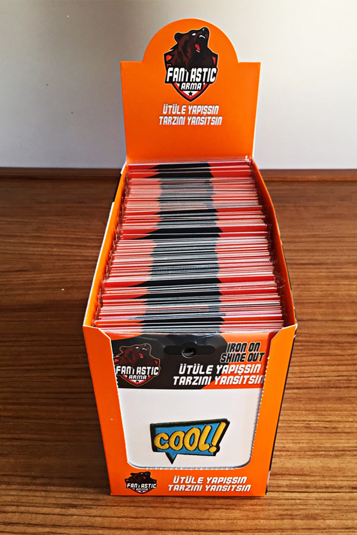 FANTASTIC ARMA 140 Adet Ütü Ile Yapışan Dokuma Arma - Box Stant ...