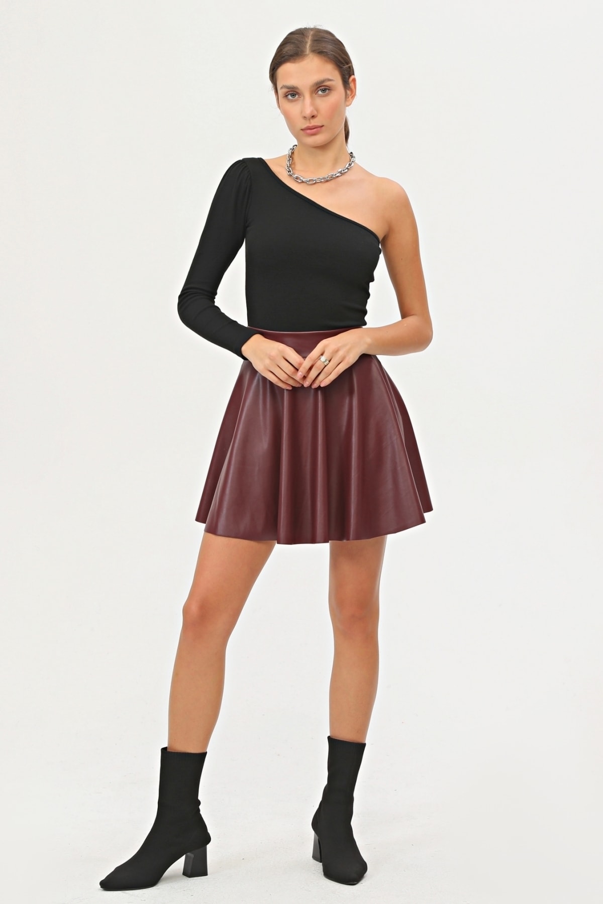 THEGEST Kadın Mini Deri Etek Fiyatı, Yorumları - Trendyol