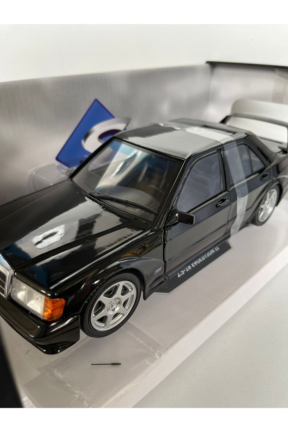 Mercedes Benz Solido 1:18 Diecast Mercedes-benz 190e 2,5 Evolution - Fiyatı, Yorumları