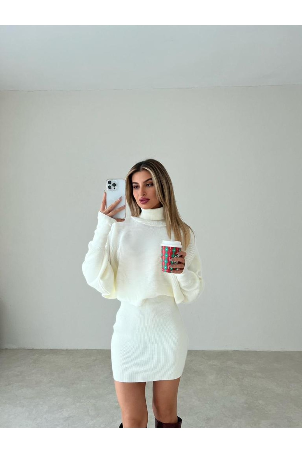 munora butik Balıkçı Yaka Parmak Geçirmeli Alt-üst Etek Kazak Beyaz ...