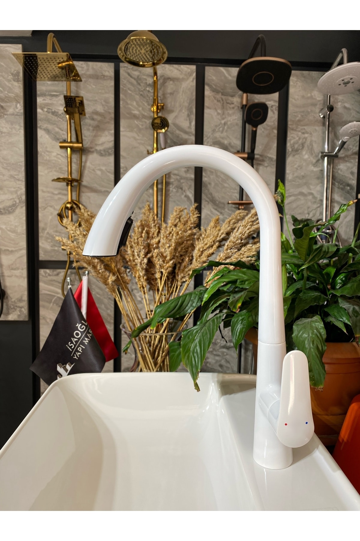 İSAOĞLU YAPI Beyaz Mutfak Bataryası Spiralli Evye Musluğu Mat Beyaz ...