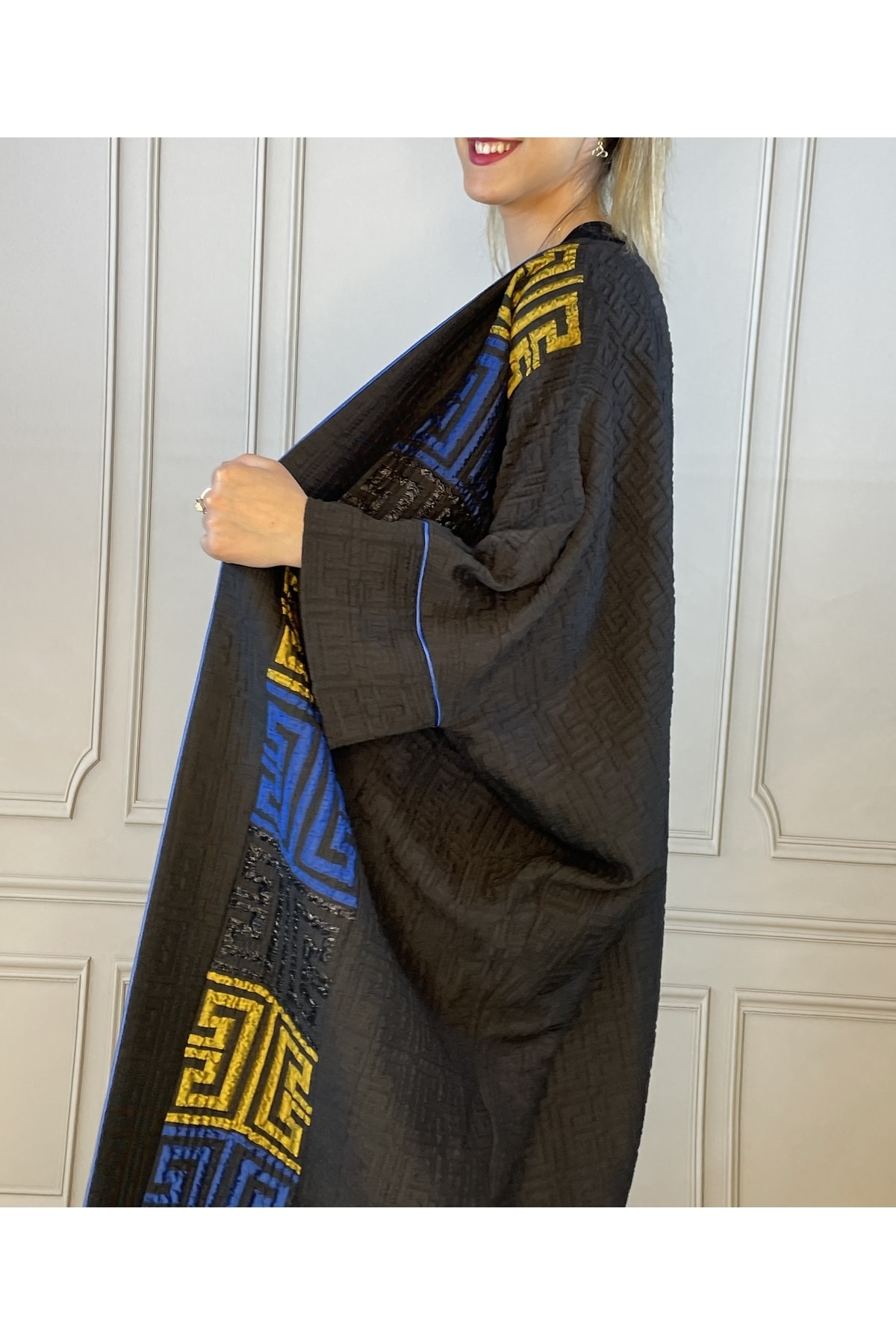 Hürrem Aldinç Ferace- Rahat Ve Şık Tasarım Jakarlı Umre Feracesi ...