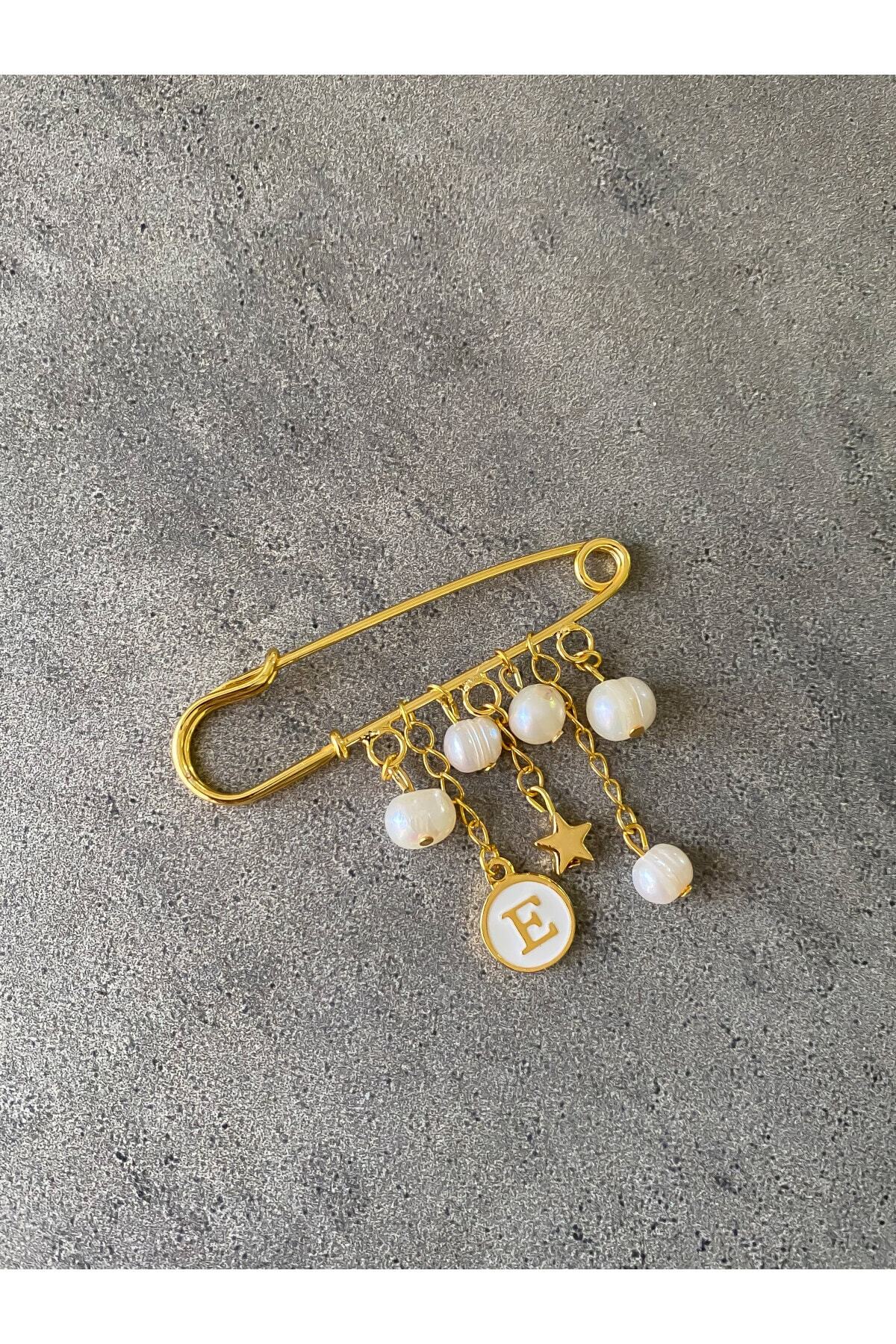 Lucky Designs Barok Inci E Harf Sallantı Yıldız Detay Broş Fiyatı ...
