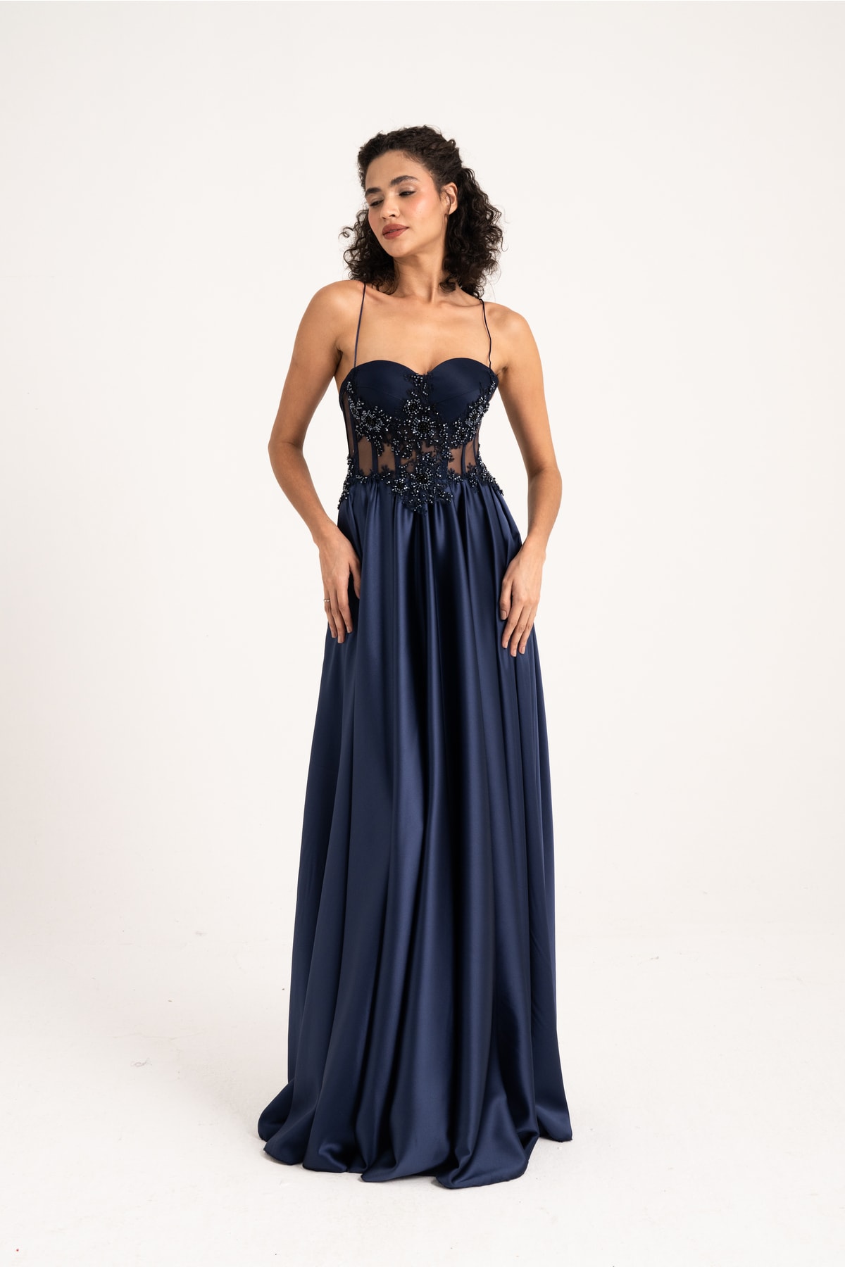 Lenta Moda Lacivert Işlemeli Dantel Detaylı Saten Abiye Ve Gece ...