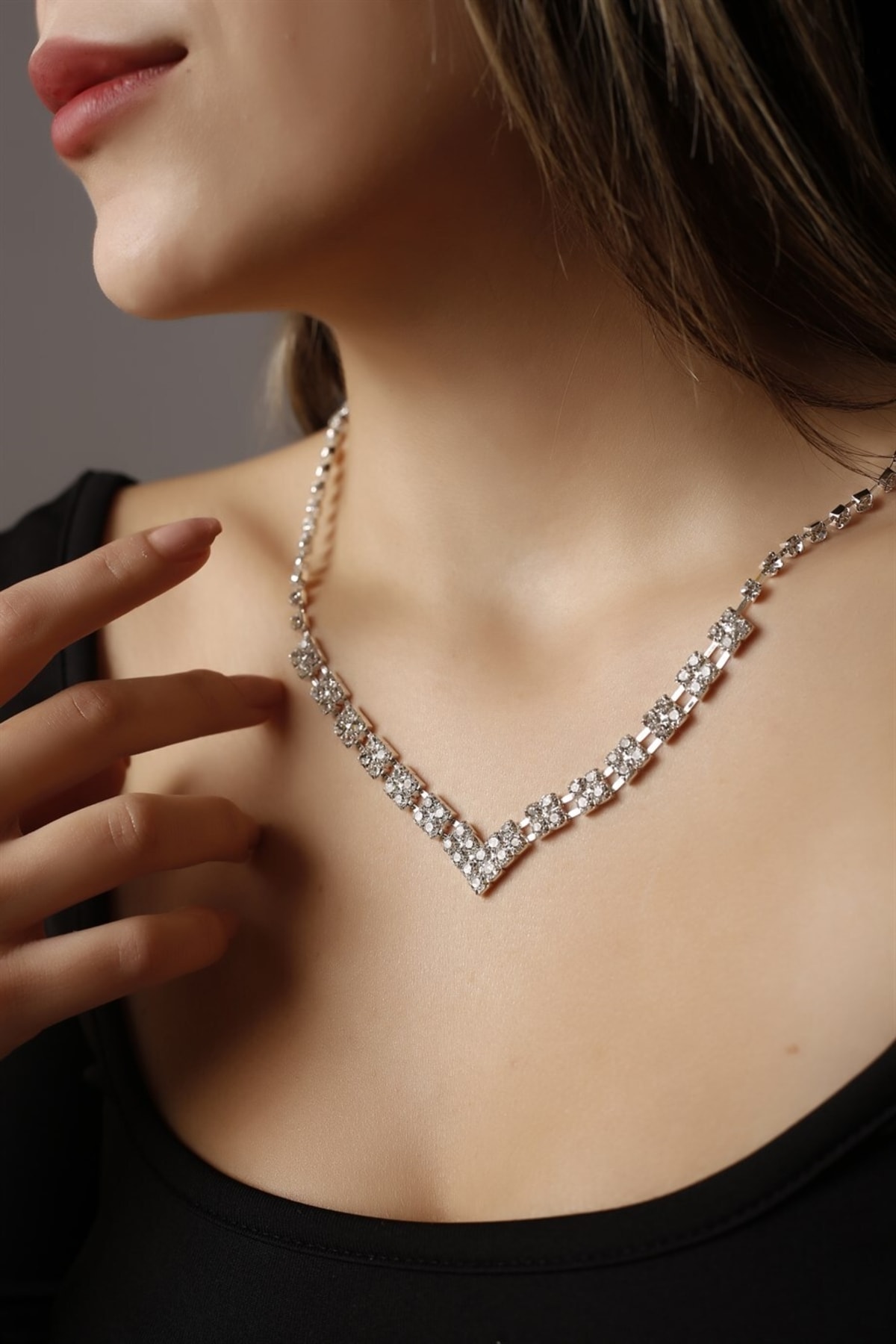 HUBANN Gümüş Kaplama Tasarım Desenli Su Yolu Kolye Nişan Kolyesi Düğün ...