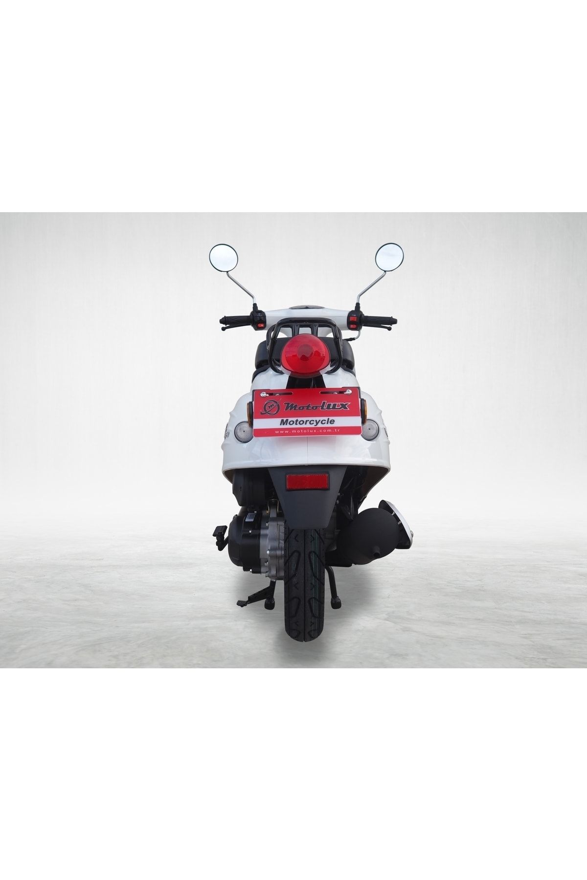 Motolux Vintage 50 cc Benzinli Scooter Beyaz Fiyatı, Yorumları - Trendyol Motolux Vintage 50 cc Benzinli Scooter Beyaz Fiyatı, Yorumları - Trendyol