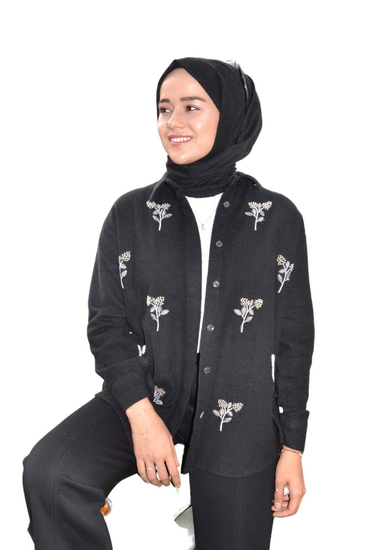 ASELA. Siyah Nakış Ve Boncuk Işlemeli Kaşmir Gömlek Fiyatı, Yorumları ...