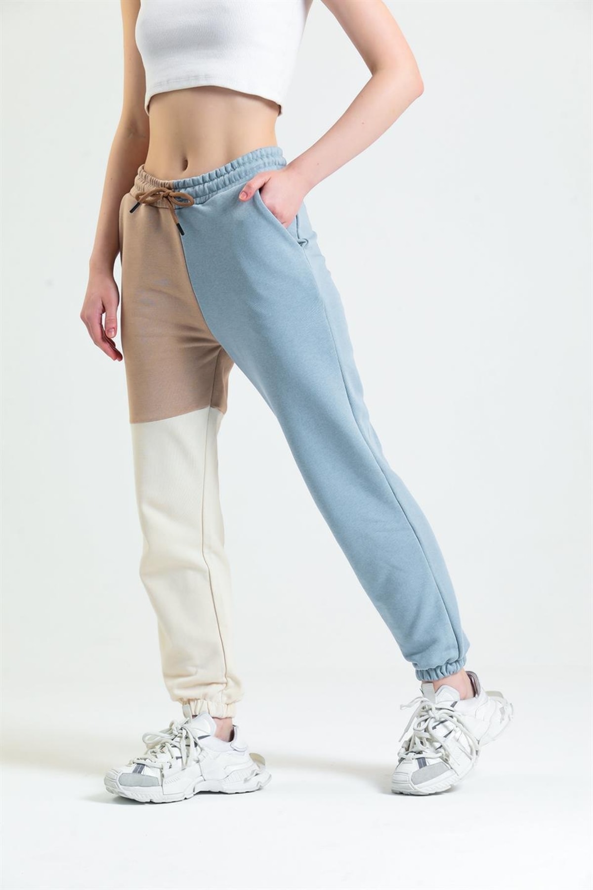 pulur.co Gök Mavisi Parçalı Lastikli Jogger Eşofman Altı Fiyatı ...