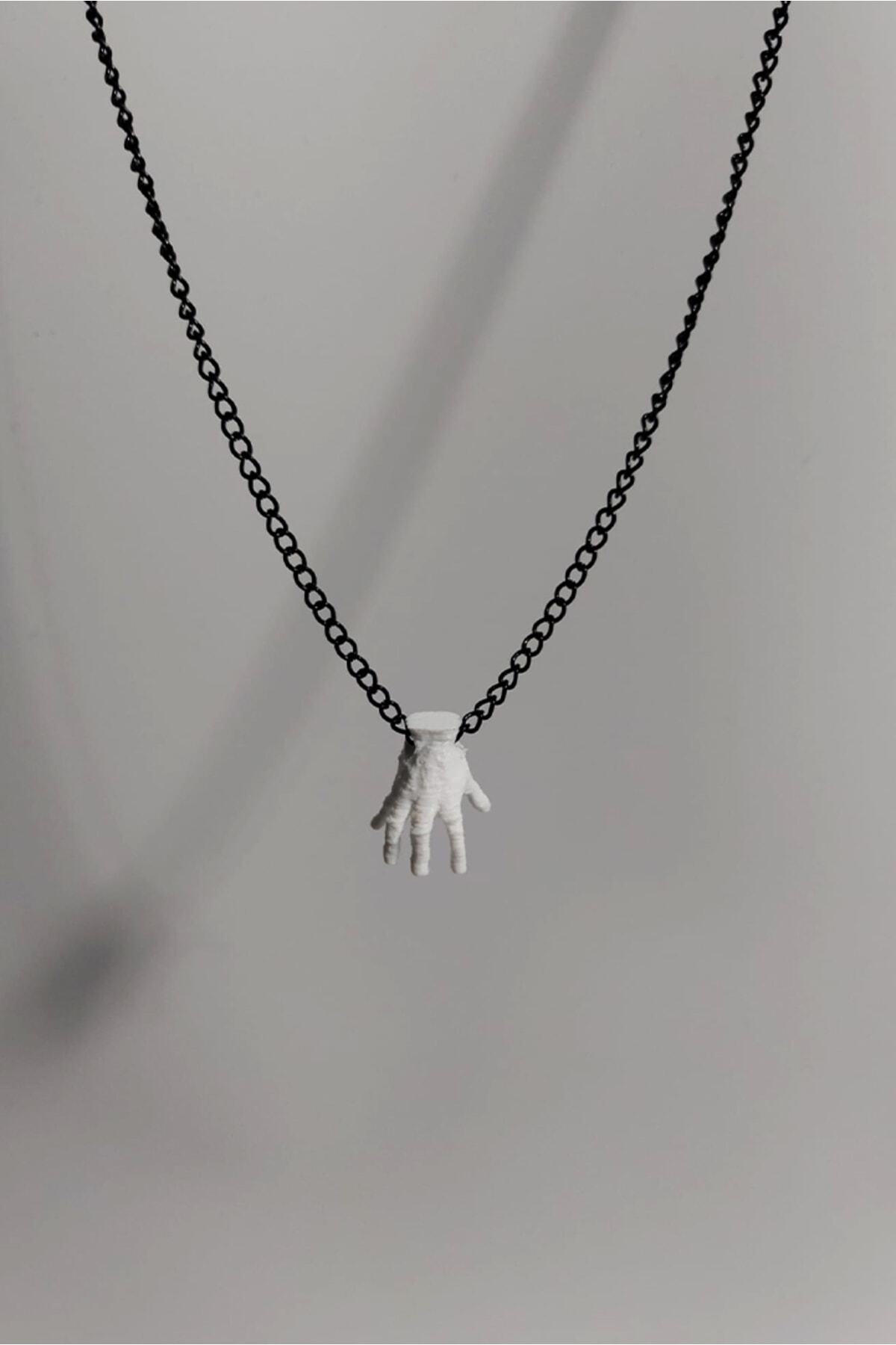 Piduma Netflix Wednesday Dizisi Addams Family Beyaz Thing Kolye El ...