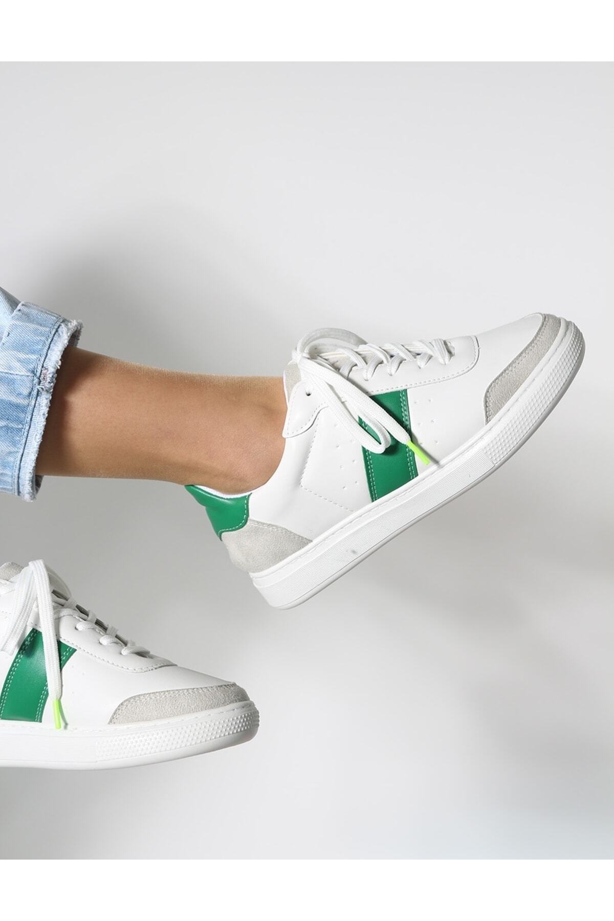 trendyhit Tone Beyaz Yeşil Mat Deri Düz Taban Bağcıklı Kadın Sneakers ...
