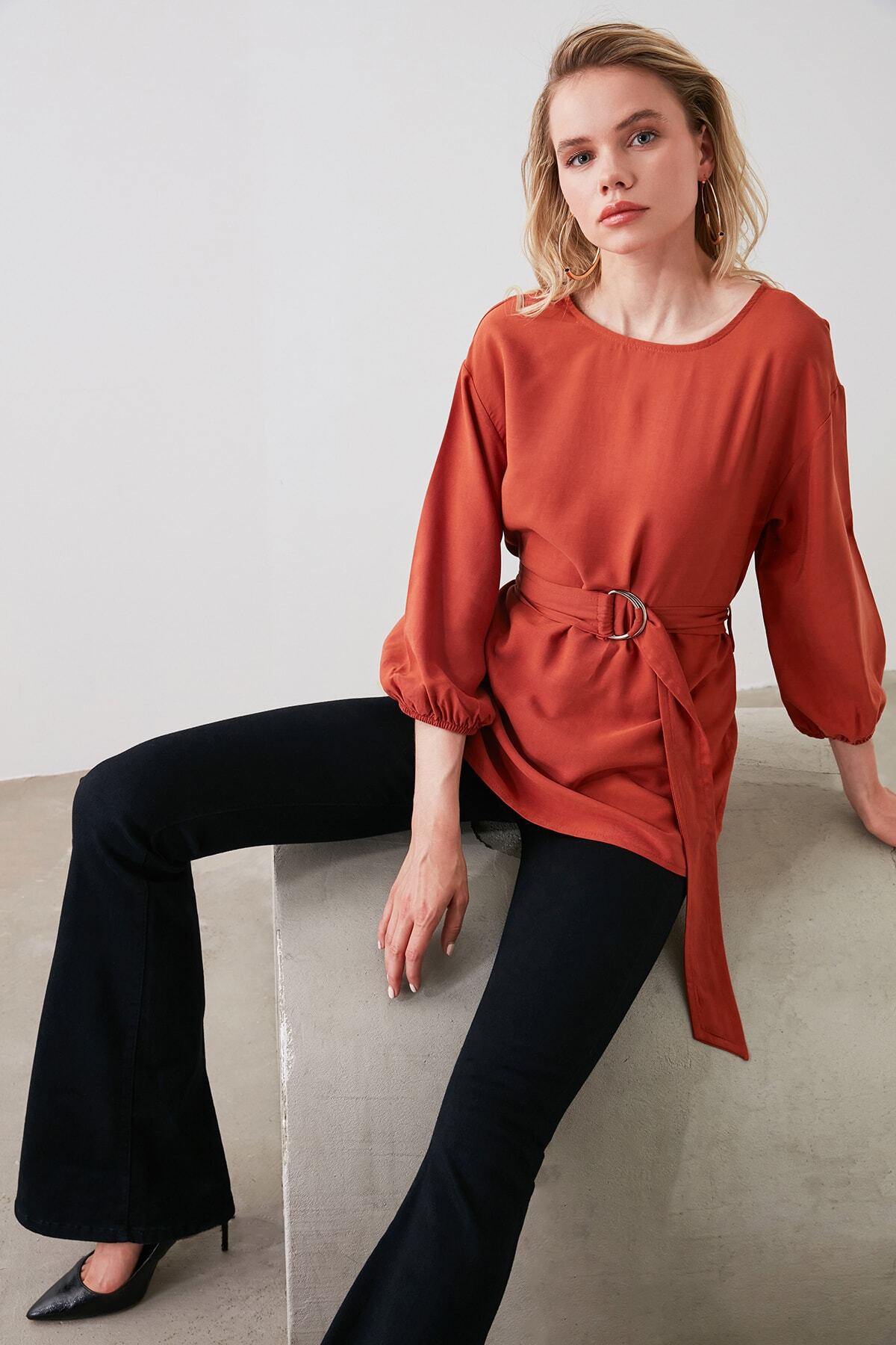 TRENDYOLMİLLA Kiremit Bağlamalı Bluz TWOAW21BZ0145 Fiyatı, Yorumları ...