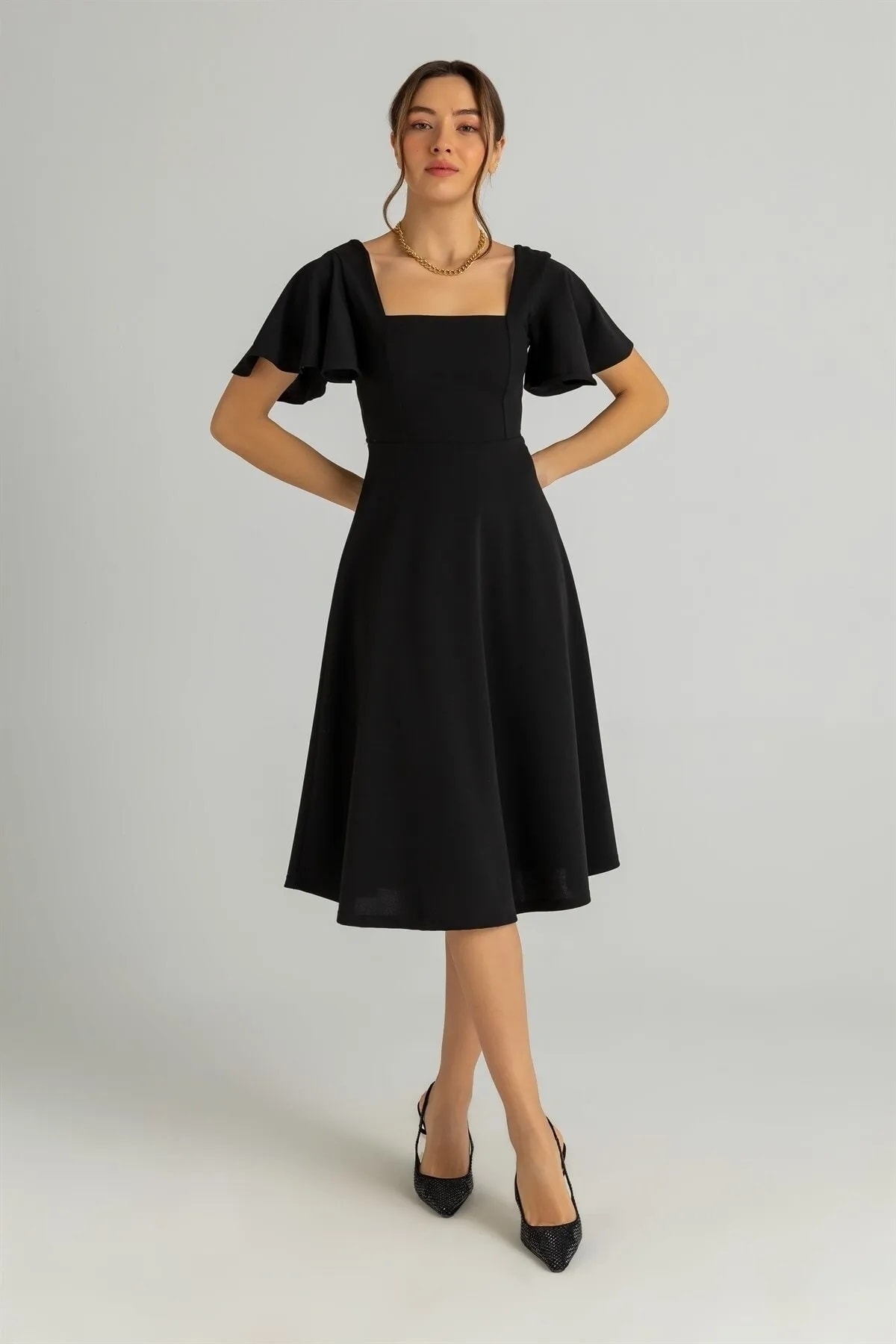 vuvutasarım Siyah Esnek Scuba Krep Kumaş Kare Yaka Kol Tasarım Detaylı Siyah Midi Elbise 082 ...