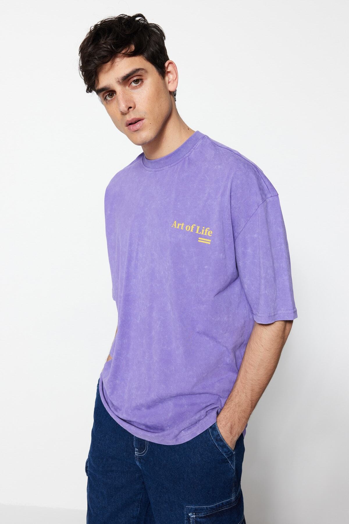 Trendyolmilla Man Lila Oversize/Geniş Kesim Soluk Efektli Yazı Baskılı ...