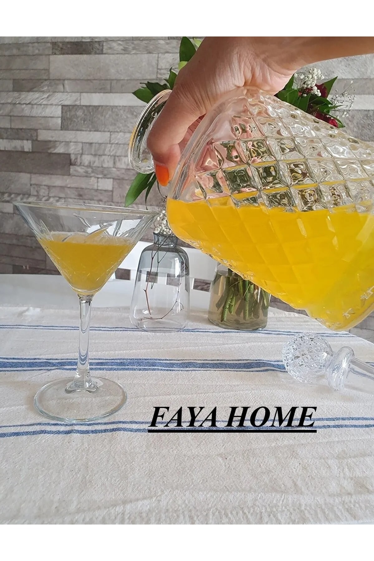 FAYA HOME Alegre Glass El Yapımı Kafes Kapaklı Karaf Cam Viski Ve Meşrubat Şişesi 12x26 Cm ...