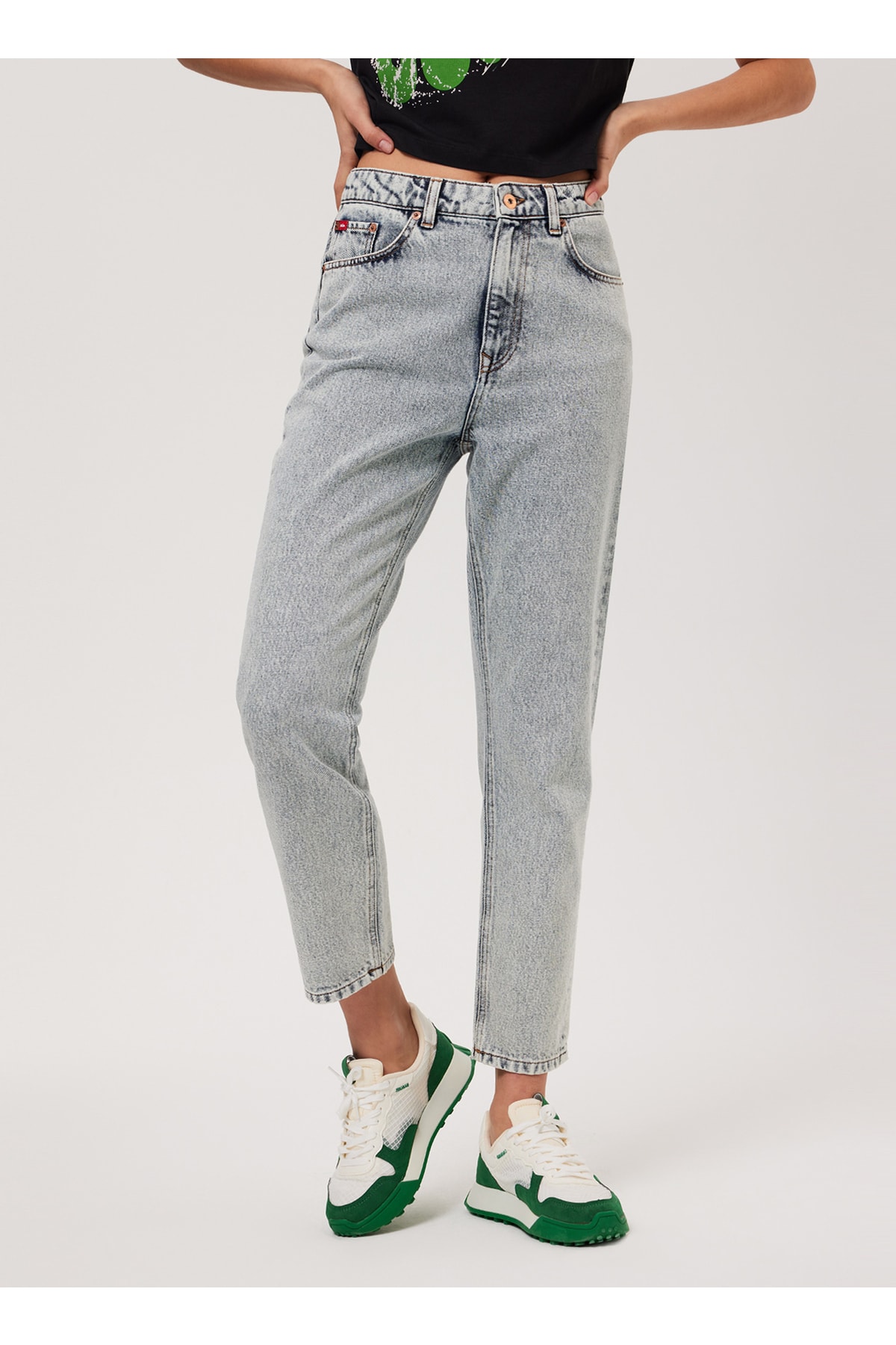 Lee Cooper Yüksek Bel Dar Paça Mom Fit Kadın Denim Pantolon 232 Lcf ...