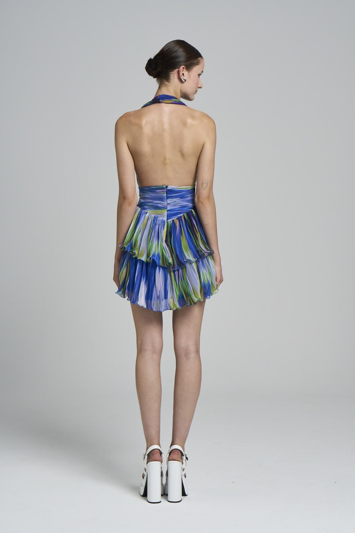 TUBA ERGIN Kadın Piliseli Sırt Dekolteli Merrly Mini Elbise Fiyatı ...