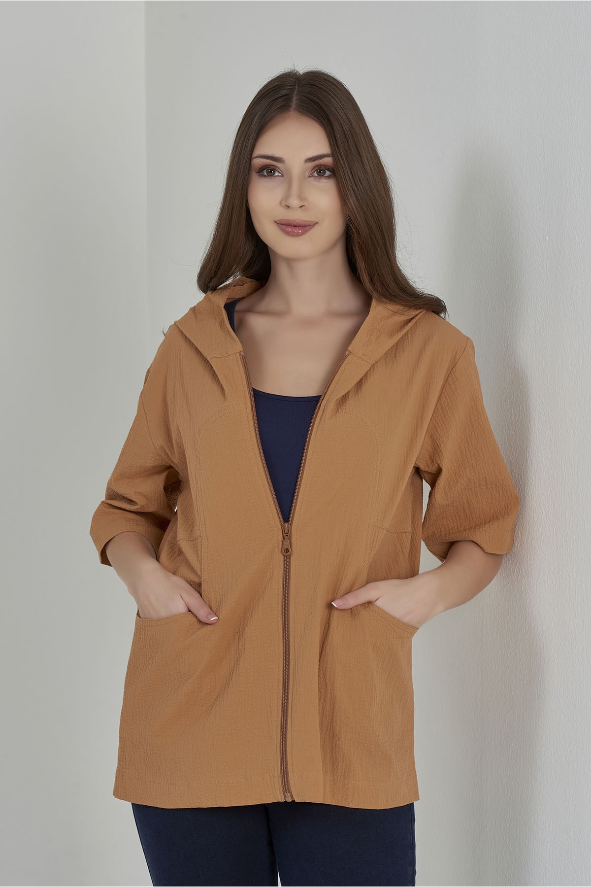 TOLGA SARAÇOĞLU 50115 Camel Kapüşonlu Önü Fermuarlı Gofre Kumaş ...