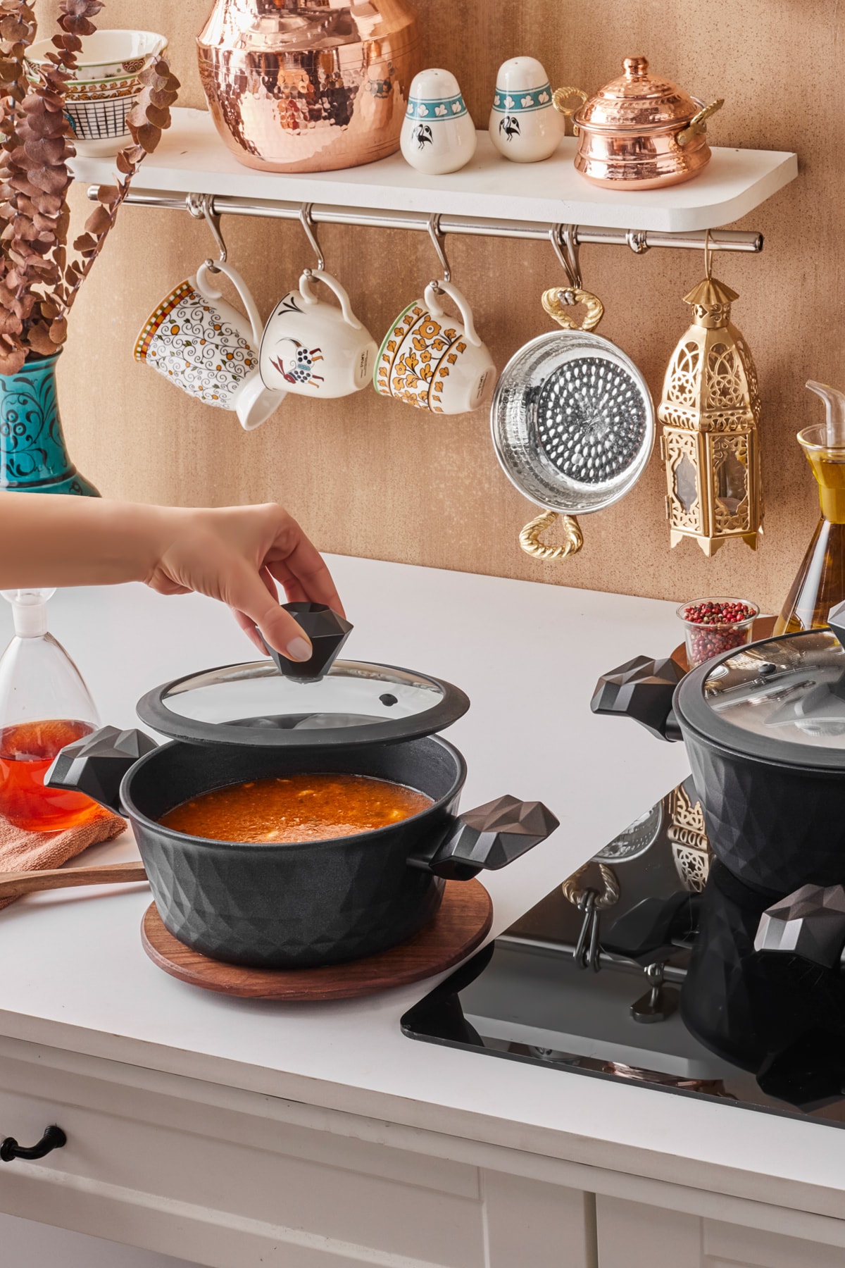 Karaca Bio Diamond Antibakteriyel Kulplu 7 Parça Tencere Seti Fiyatı ...