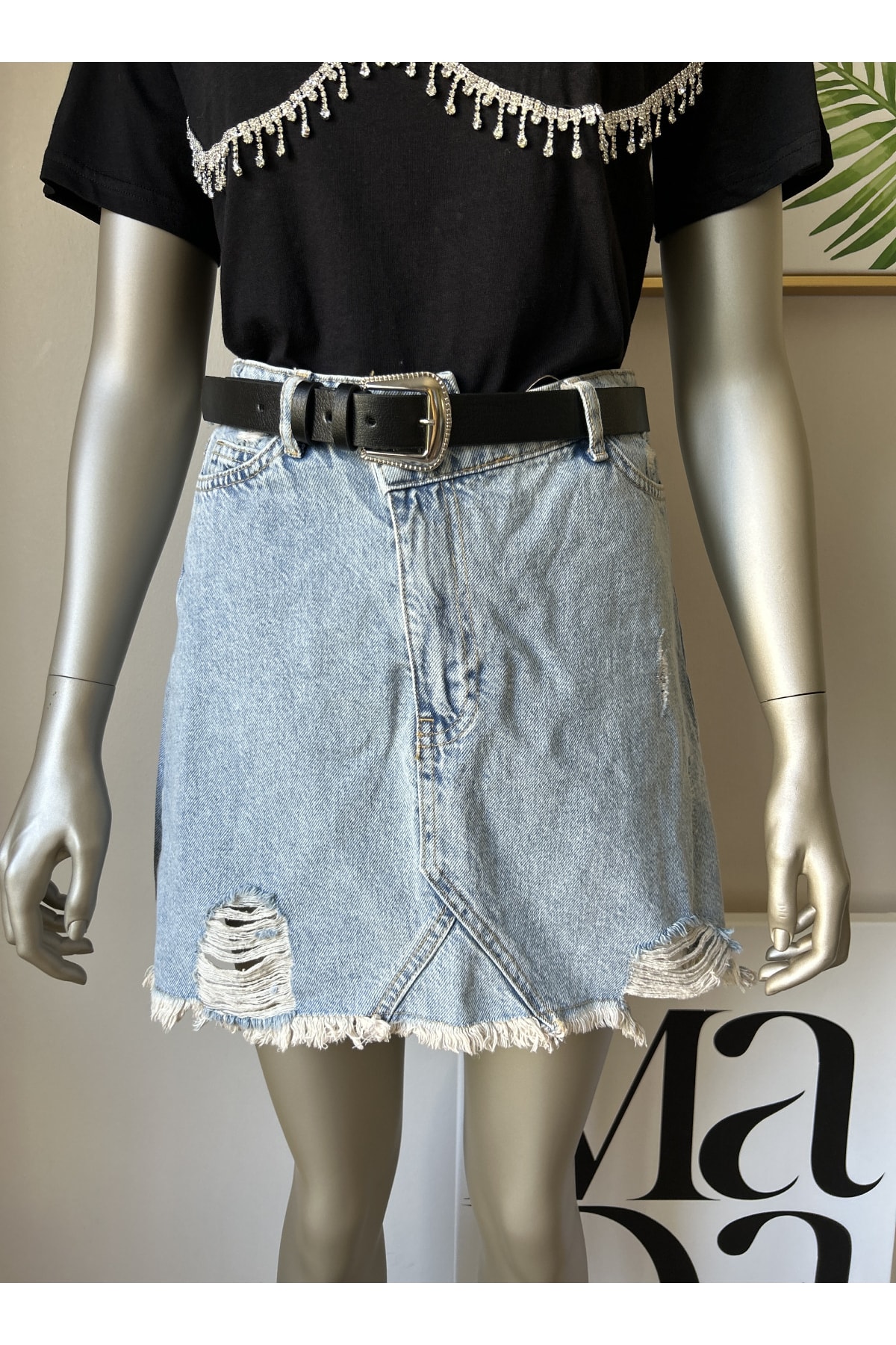 MADA BUTİK Cep Detaylı Fermuarlı Mini Kot Etek Buz Mavi Fiyatı ...