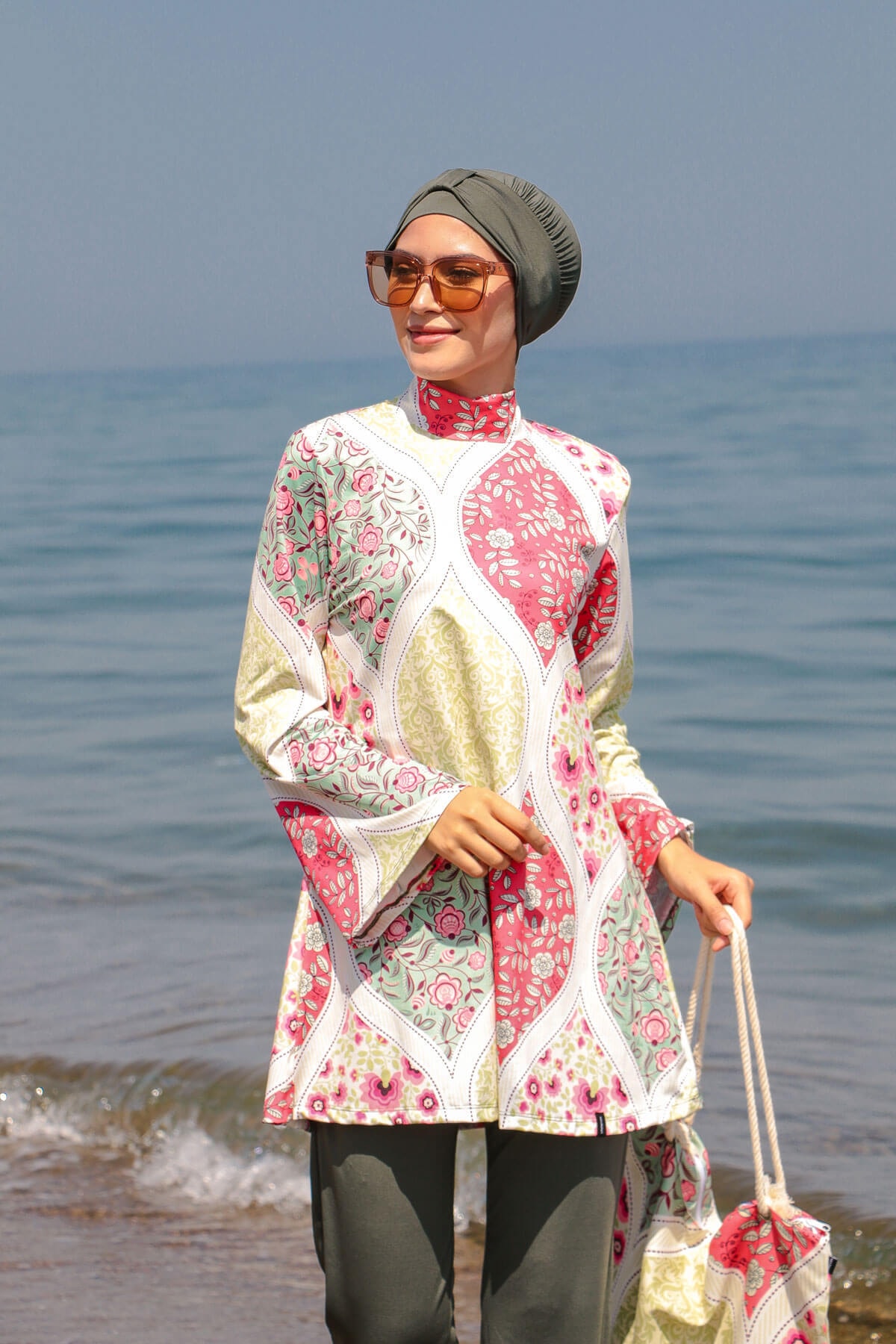 Marina Ip Bağlamalı 4’lü Haki Çini Desenli Tam Kapalı Tesettür Mayo ...