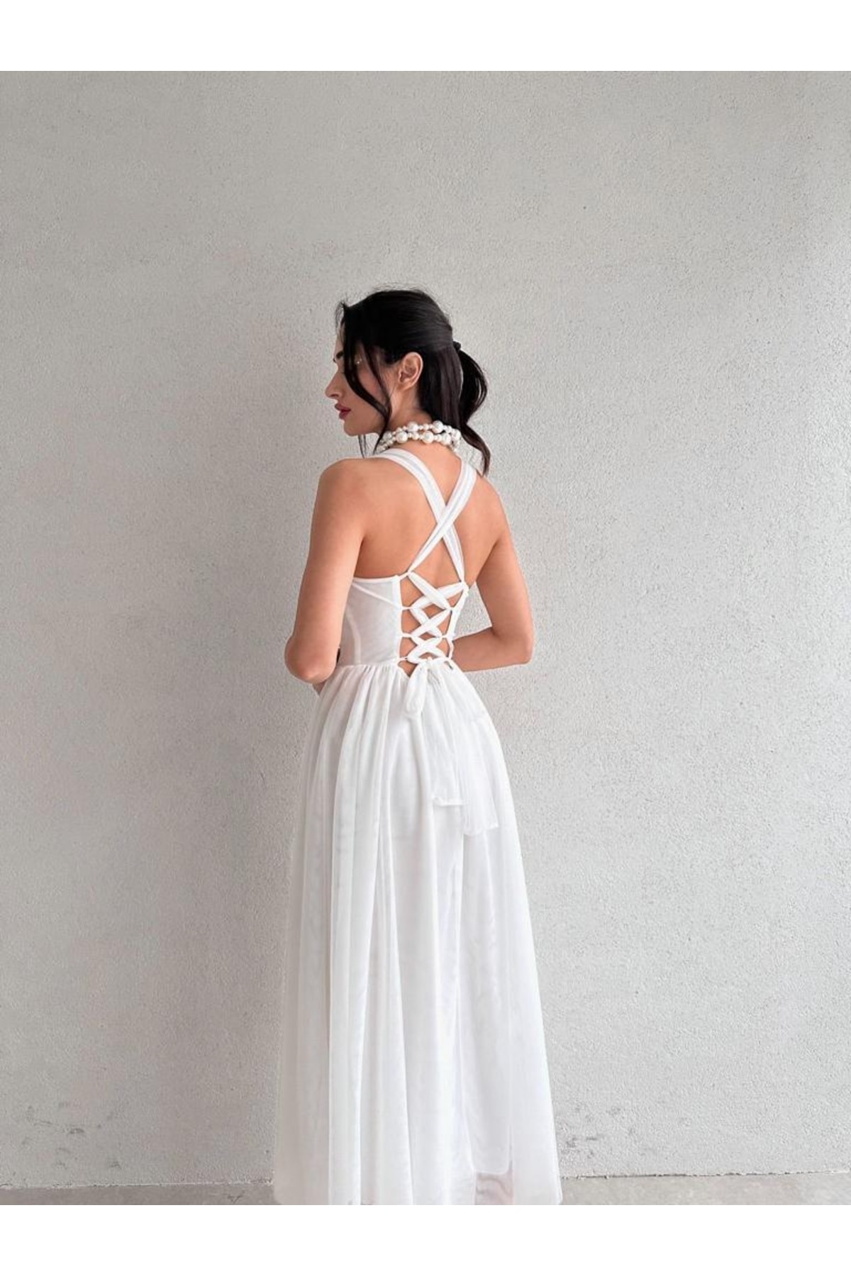 munora butik Tül Detaylı Çapraz Dekolteli Midi Beyaz Elbise Fiyatı ...