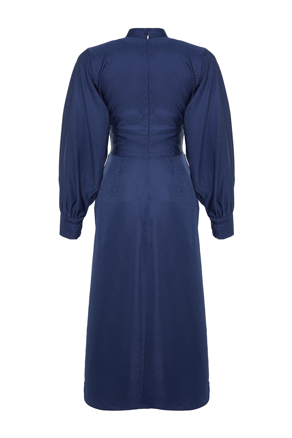 TRENDYOL MODEST Navy Blue Draped Waist Balloon Sleeves Self Patterned ...