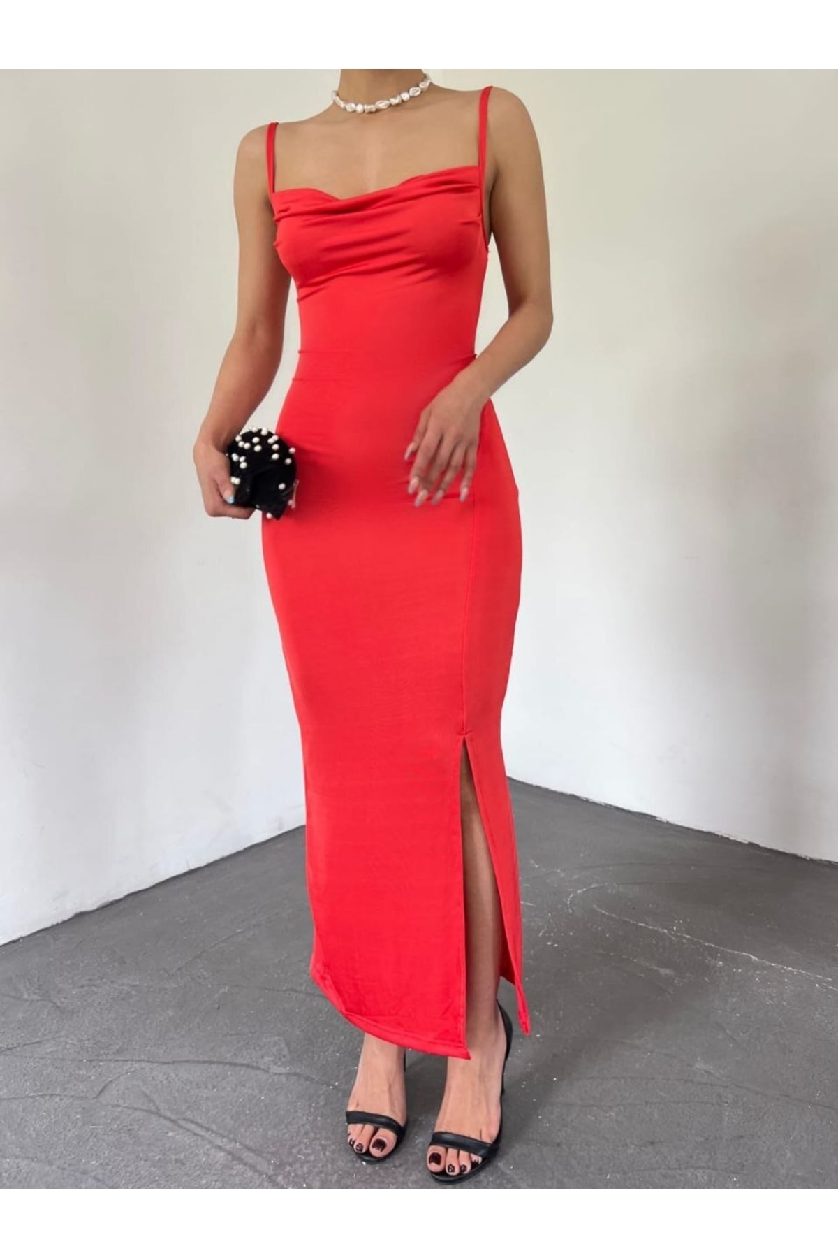 Fav Style Kadın Askılı Yırtmaçlı Ön Detaylı Uzun Elbise Nar Çiçeği ...