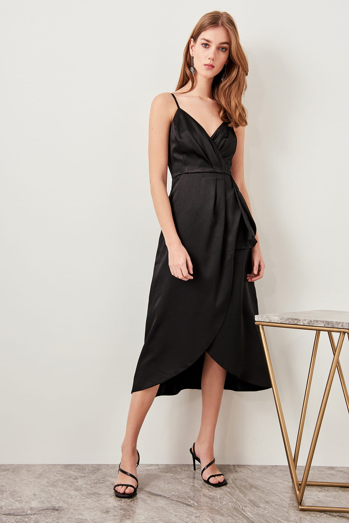 Trendyolmilla Siyah Anvelop Elbise TPRSS19FZ0035 Fiyatı, Yorumları ...