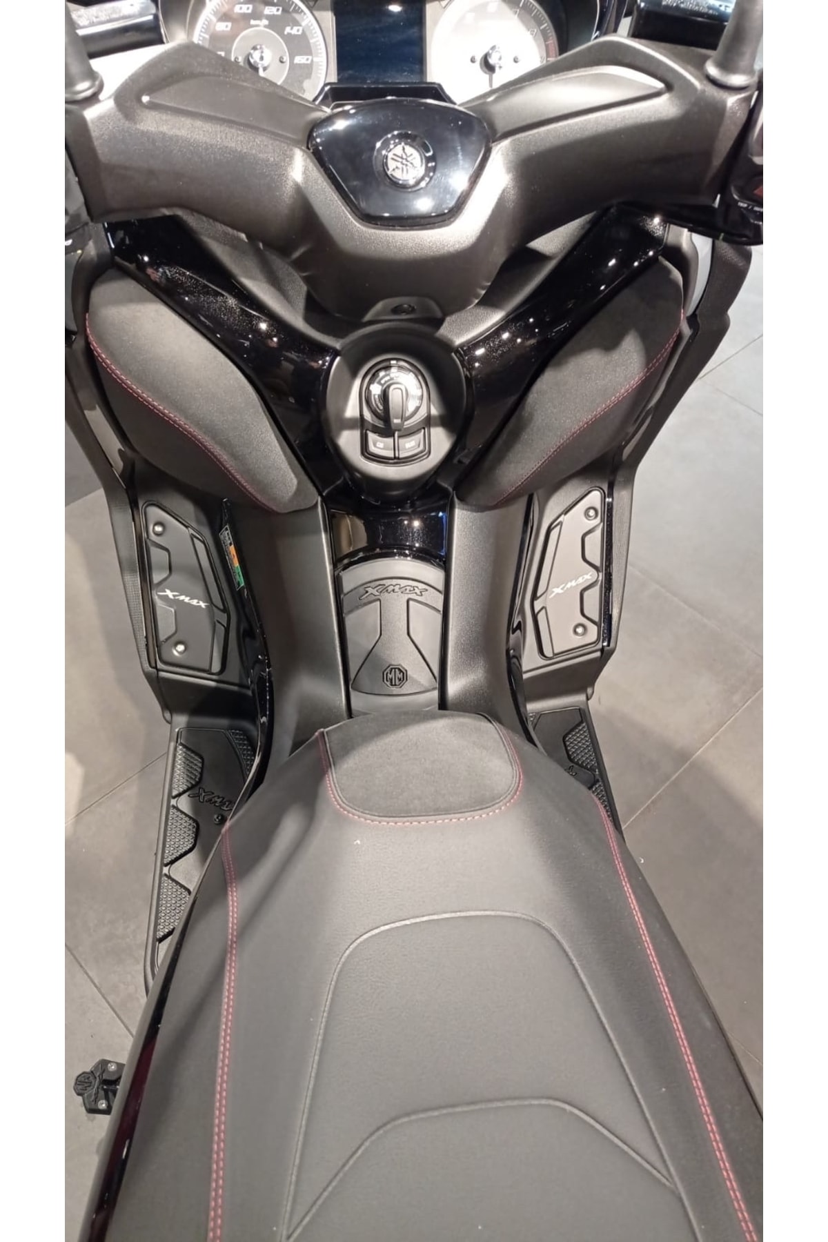 modimot Yamaha Xmax 2018-2023 Uyumlu Basamak Depo Kapak Set Panel Seti ...