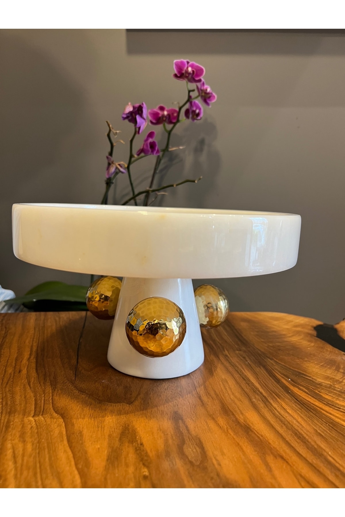 MIARIK DESIGN & DEKORASYON Mermer Ayakli Gold Top Detayli Sunumluk ...