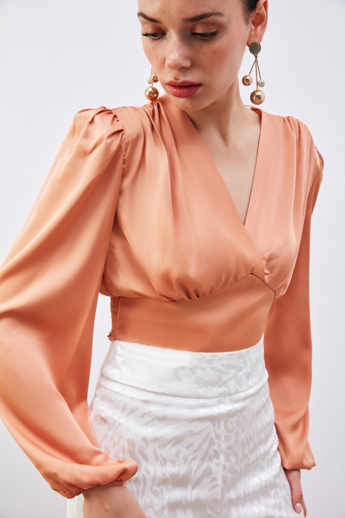 Sateen Kruvaze Saten Bluz - Somon Fiyatı, Yorumları - Trendyol