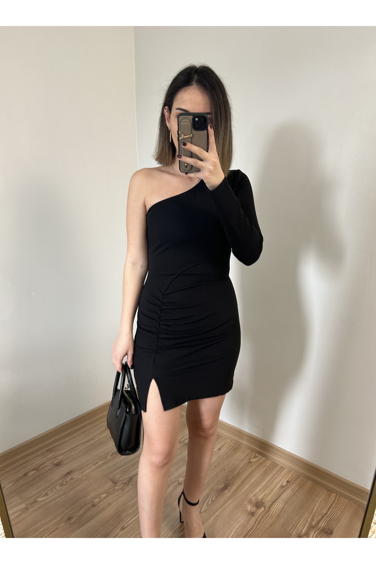 MADA BUTİK Tek Omuz Yandan Büzgü Detaylı Elbise Siyah Fiyatı, Yorumları ...