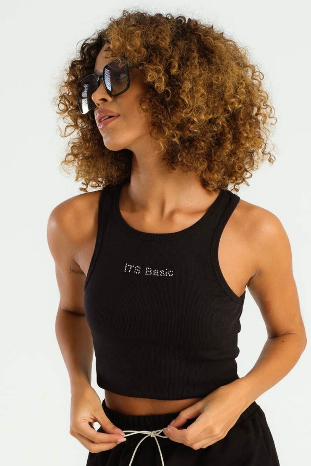 its basic Kadın Siyah Renk Fitilli Halter Yaka it's basic Taş Baskılı ...