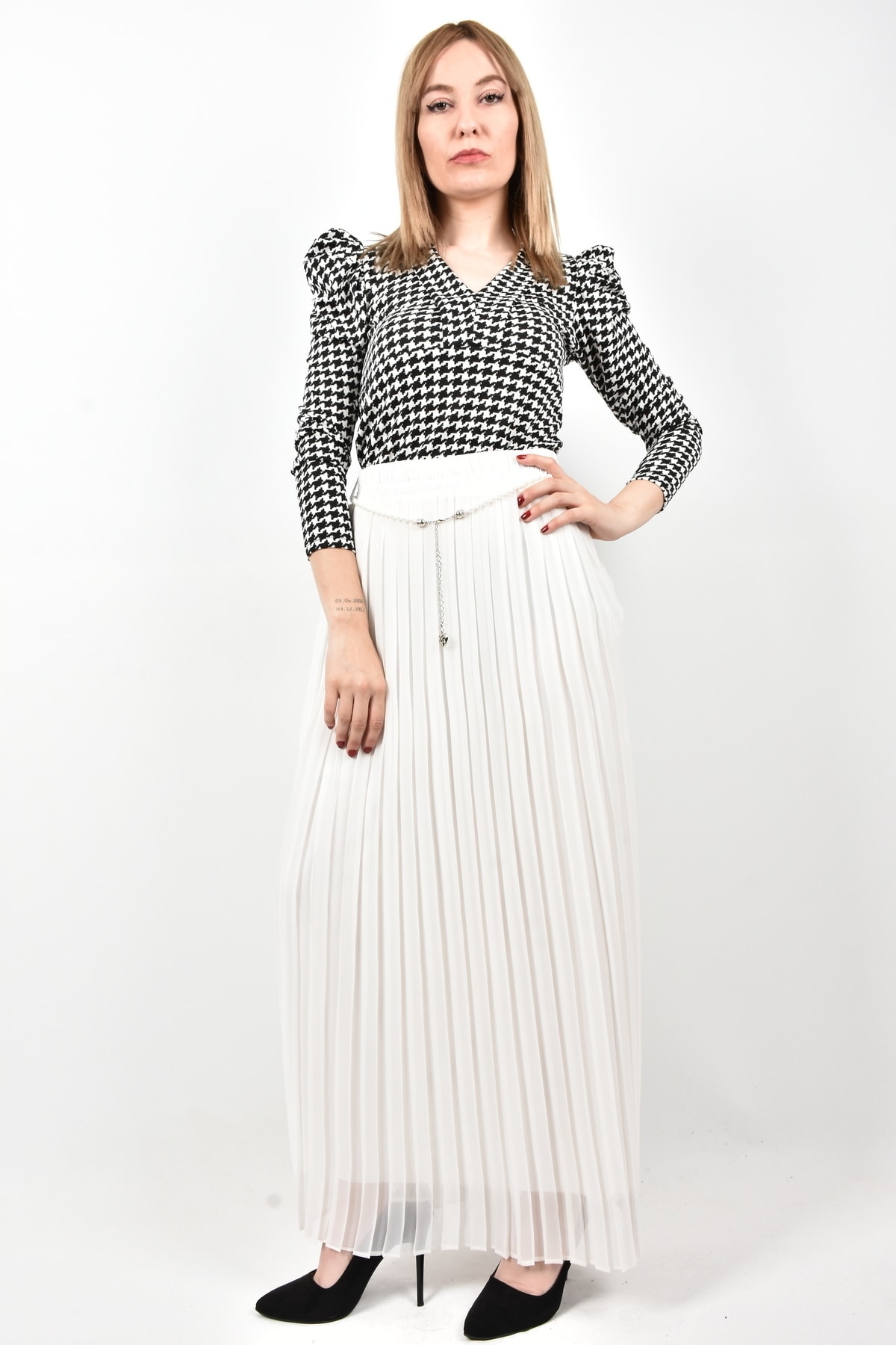 moda caddesi Beli Lastikli Seyyar Kemerli Astarlı Piliseli Etek Fiyatı ...