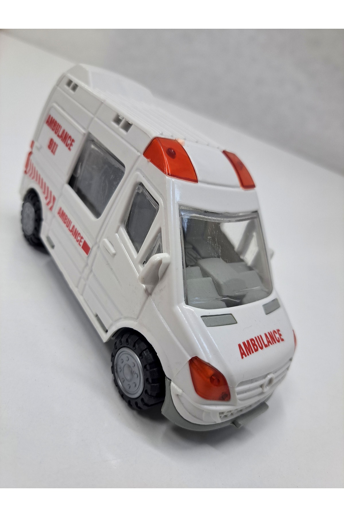 ALYTOYS Ambulans Minibüs araba Sürtmeli kırılmaz plastik camlar ...