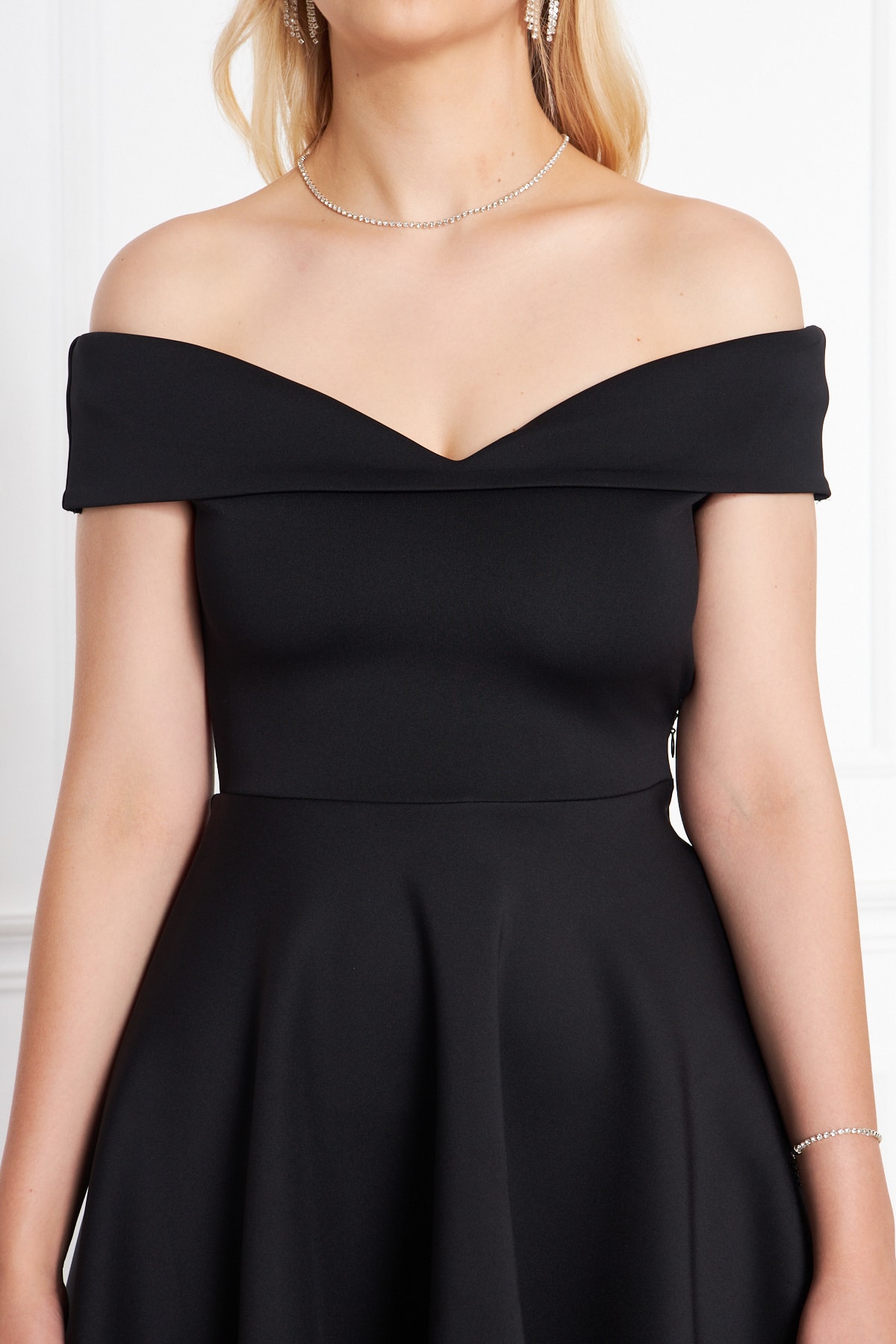 lovebox Női rugalmas búvárruha, pánt nélküli galléros estélyi ruha ...