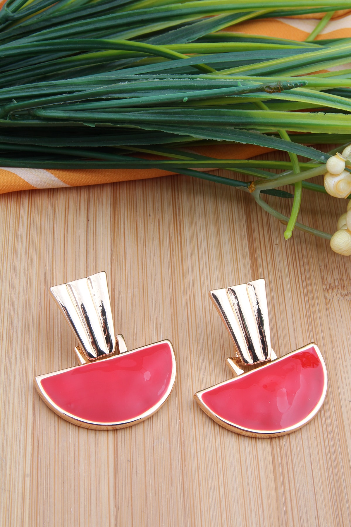 Pelin Aksesuar Kırmızı Vintage Küpe Fiyatı, Yorumları - Trendyol