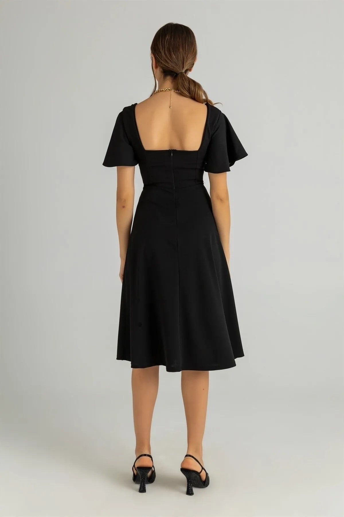 Secret Passion Lingerie Yeni Sezon Kadın Esnek Scuba Krep Kumaş Kare Yaka Kol Tasarım Detaylı ...