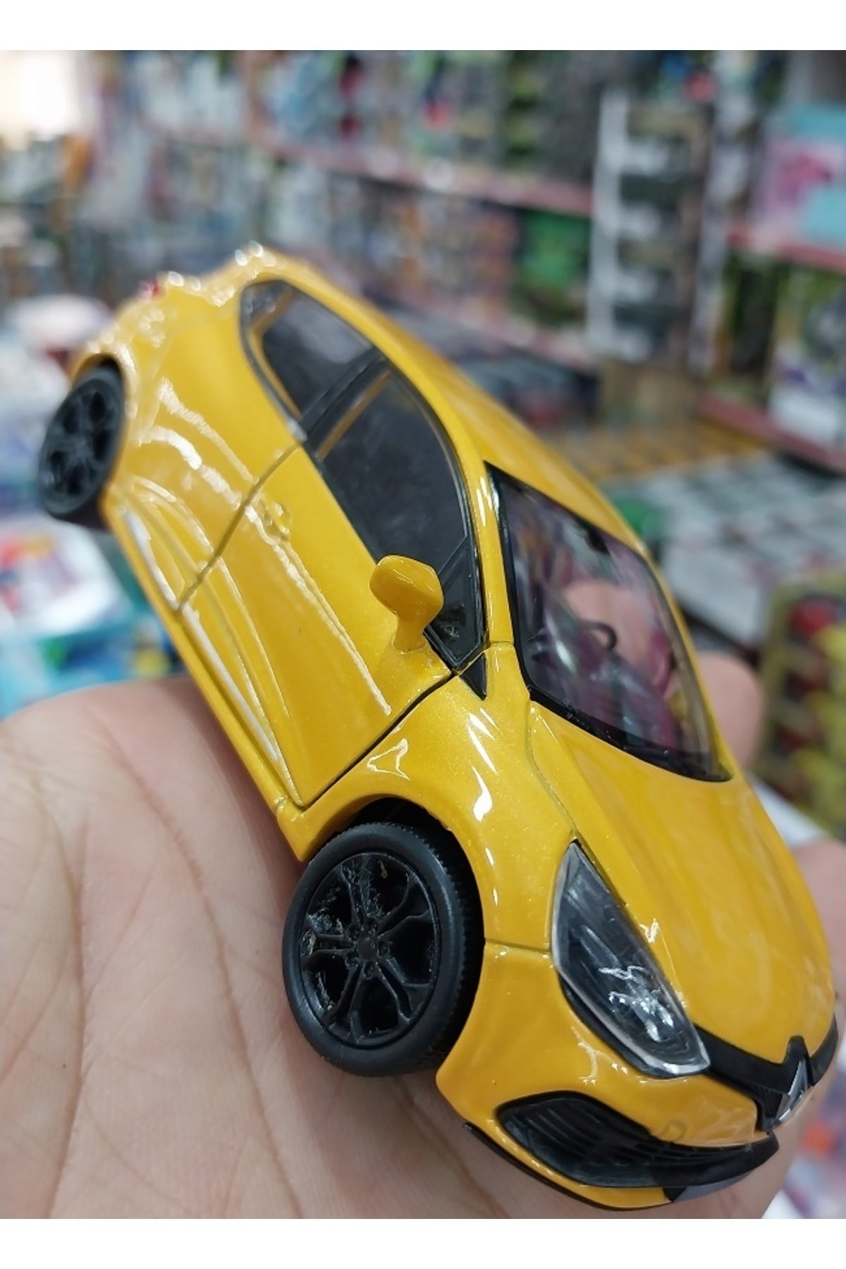 OYUNCAKSAHİLİ Renault Clio Diecast Metal Araba Kapı Acılır Gold Reno ...